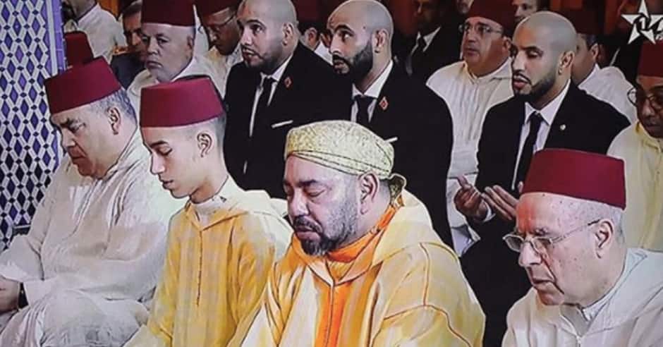 King of Morocco receives fighting Azaitar brothers